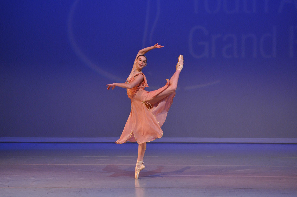 Ogden Art Stroll watch dancers perform solos for the American Ballet ...